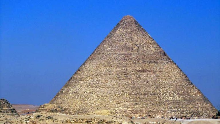 Solstice Pyramid Energy in Giza, Egypt up close on 21/06/22 - Mystic ...